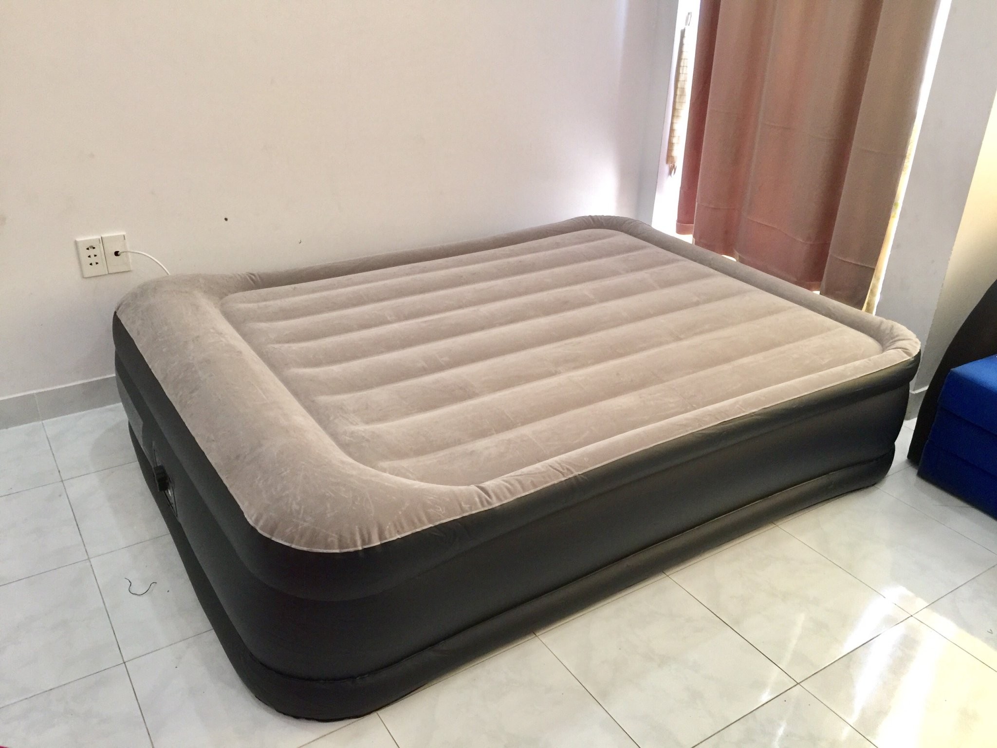 Giường hơi đôi tự phồng cao cấp Intex 64136