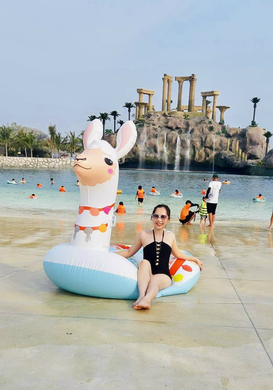 Phao bơi thú vòng INTEX 58221 ngựa thần, lạc đà, cá sấu chúa