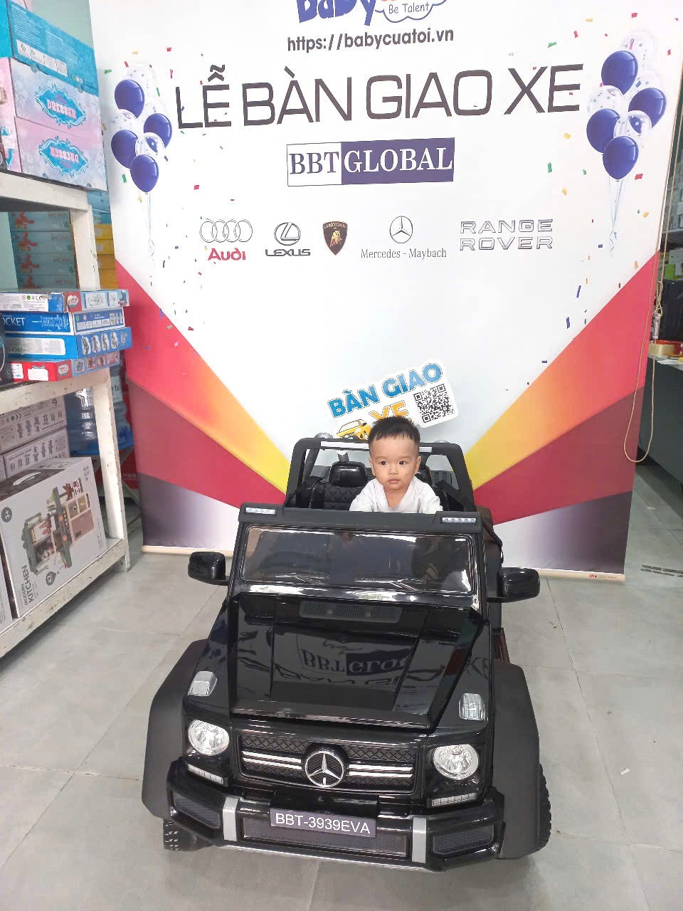 Xe ô tô điện trẻ em cỡ lớn dáng MERCERDES G63 mã BBT-3939