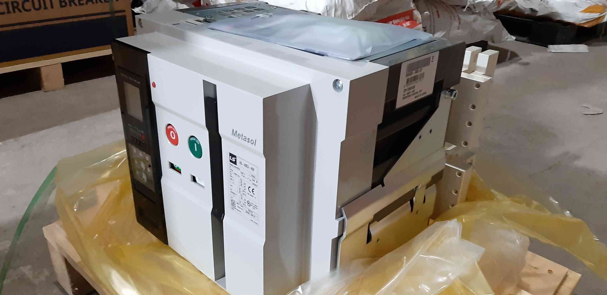 Máy cắt không khí LS AS-40E4-40V AG6 chính hãng giá tốt nhất Super MRO